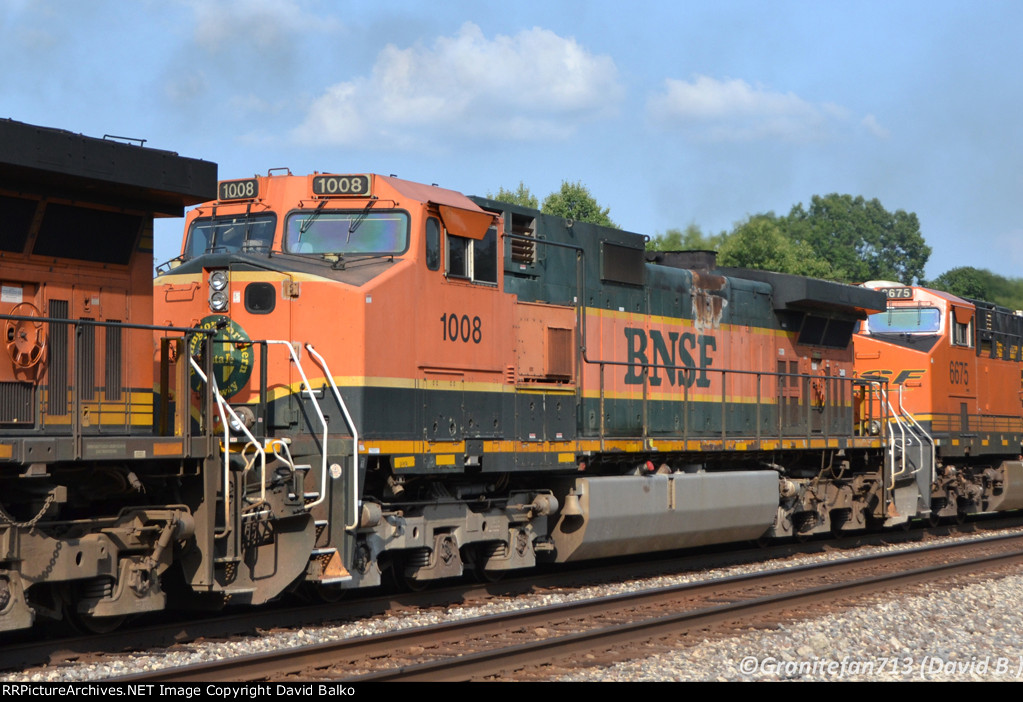 BNSF 1008
